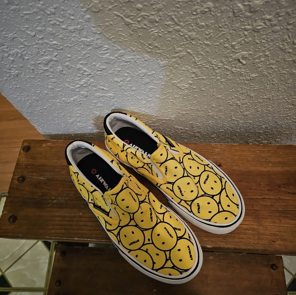 Airwalk | Shoes | Airwalk Shoes Sneakers New Smile Smiley Face Yellow ...